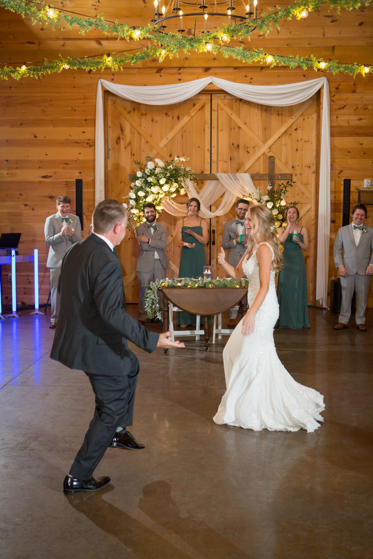Windy Hill Wedding & Event Barn Wedding | Kayleigh and Sam - Famzing ...